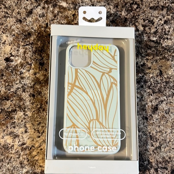 heyday | Cell Phones & Accessories | New Heyday Iphone 3 Case | Poshmark